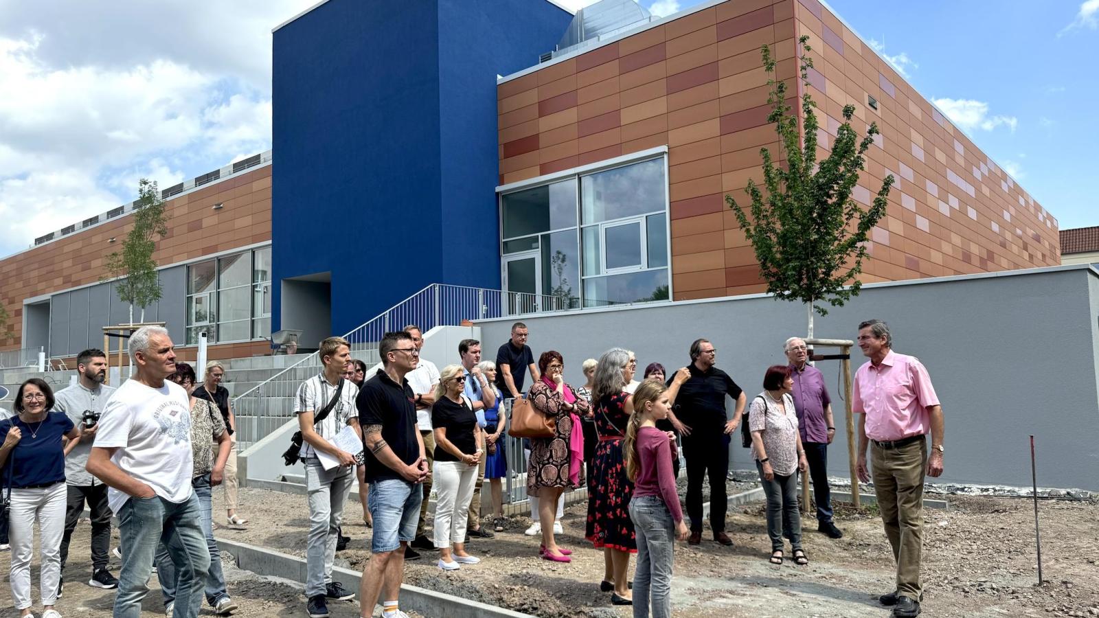 „Meilenstein für Taucha”: Klebendorfer Sporthalle eröffnet | Taucha kompakt