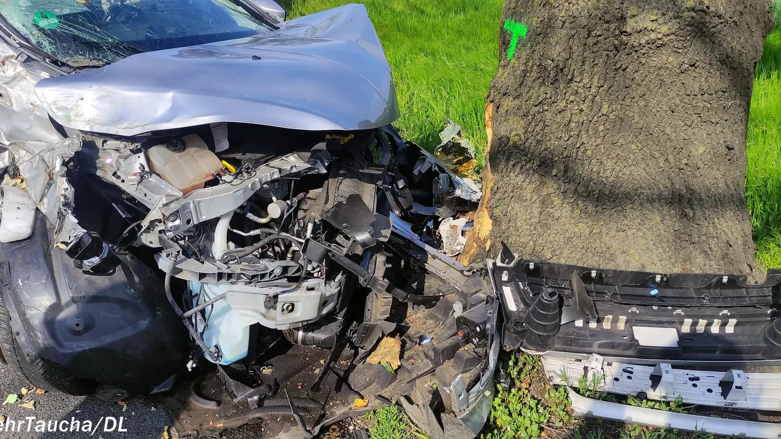 Frau bei Unfall schwer verletzt | Taucha kompakt